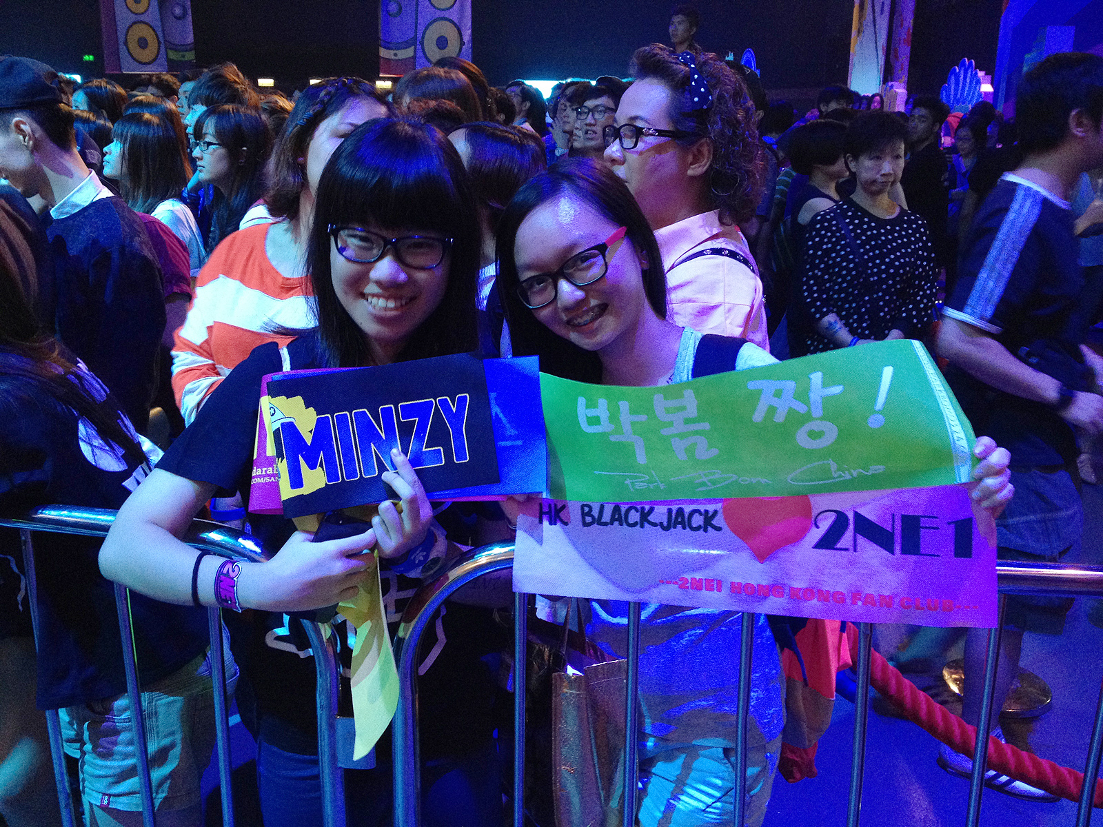 2NE1 concert hong kong adidas unite all originals blackjack hk eason chan